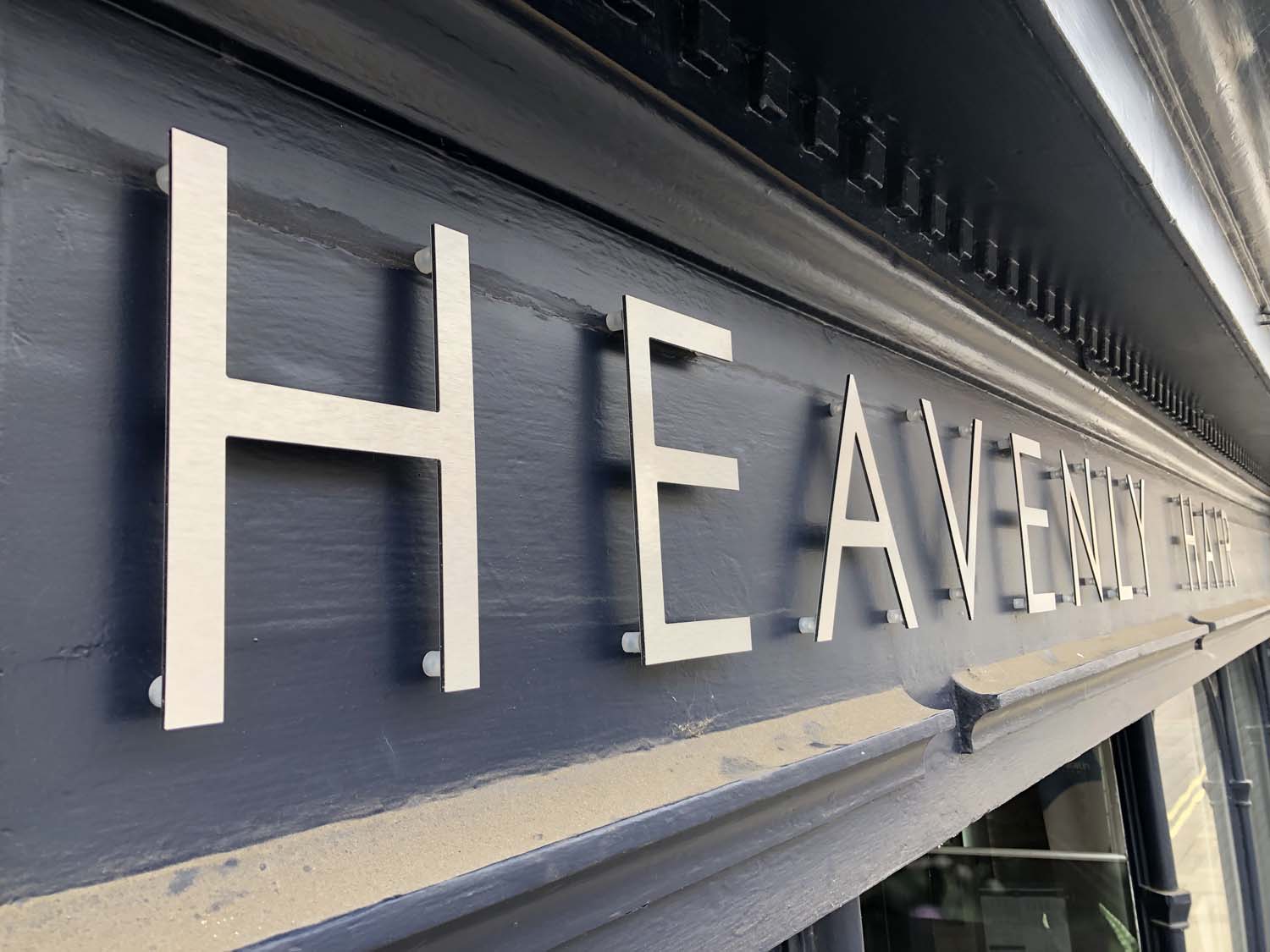 Shop Frontage Printing | Shop Front Signs | Leiston Press